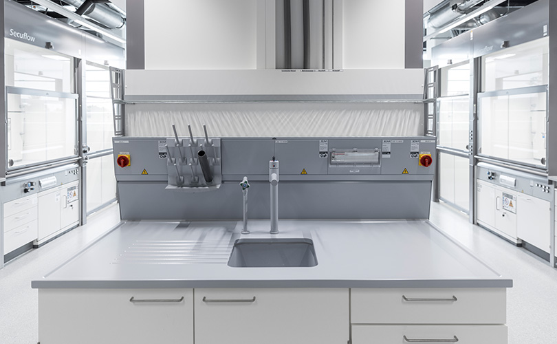 High-quality laboratory sinks in a range of sizes | Waldner