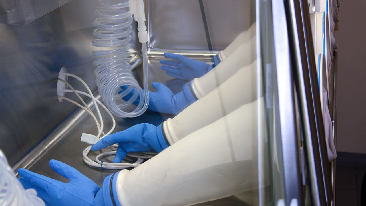 Glovebox kaufen: Handschuhbox fürs Labor