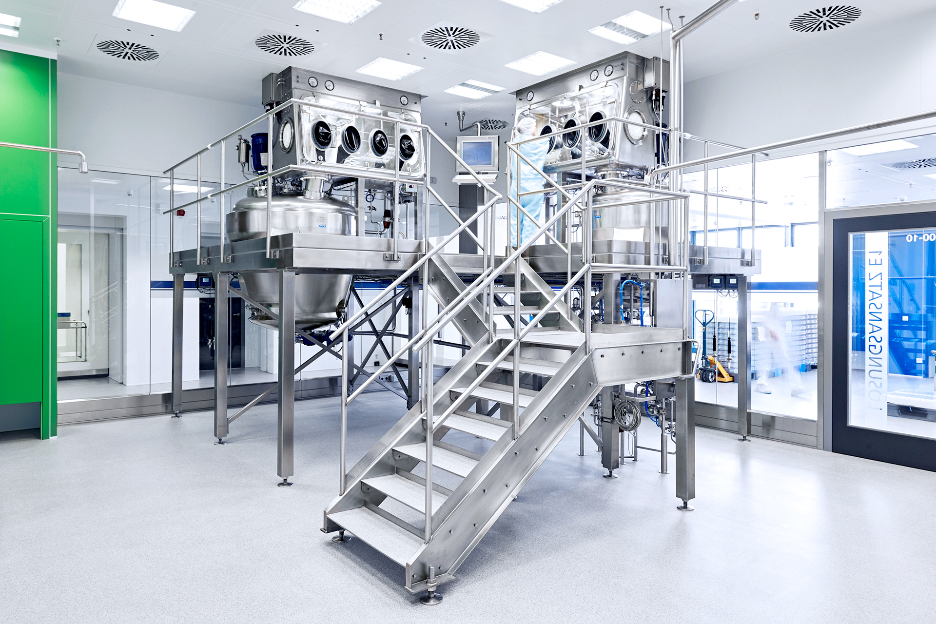 Abfüllanlagen, Prozessanlagen, Labore und MINT-Räume von Waldner & Waldner